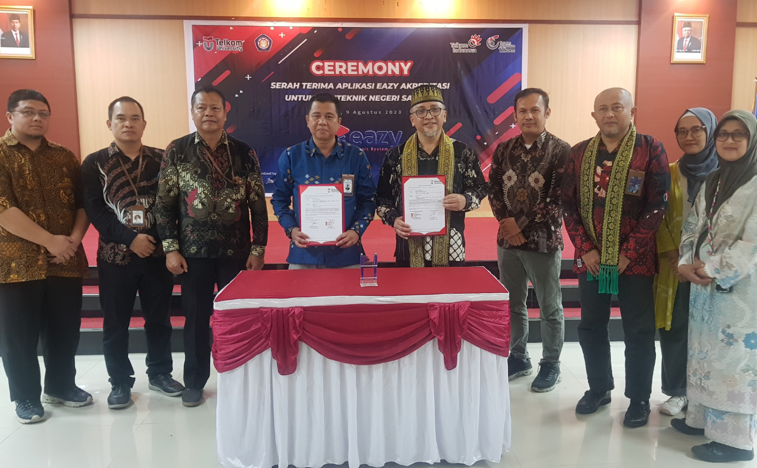 Aplikasi EAZY Membantu Meningkatkan Kualitas Pendidikan di Sambas - Eazy | Education Smart System